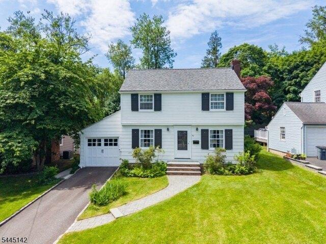 house with 3 bedroom, Springfield NJ ES105175953