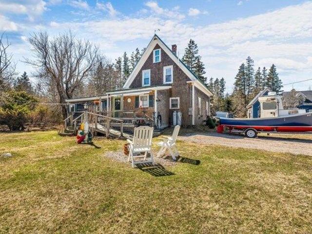 house with 3 bedroom, Swans Island ME DS103162978