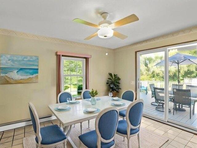 house with 3 bedroom, Swansea MA DLS102446868