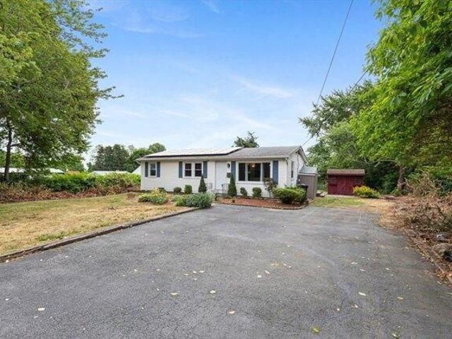 house with 3 bedroom, Swansea MA DS104266643