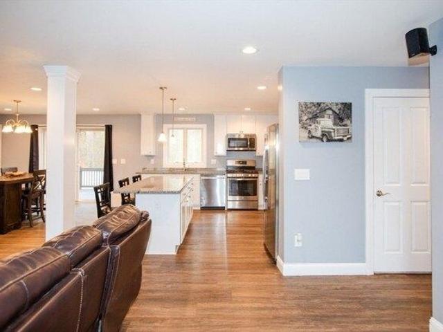 house with 3 bedroom, Swansea MA DS102823979