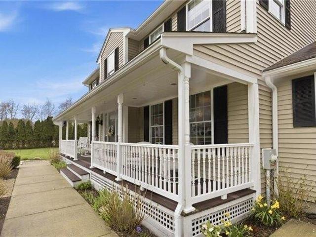 house with 3 bedroom, Swansea MA ES104351087
