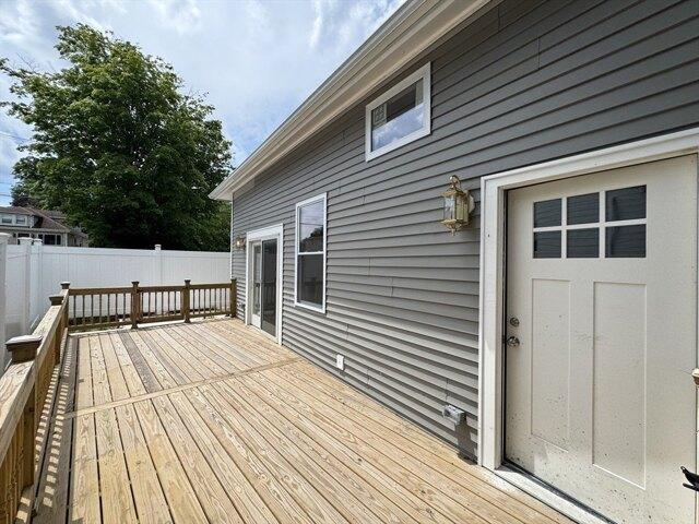 house with 3 bedroom, Swansea MA ES104606541