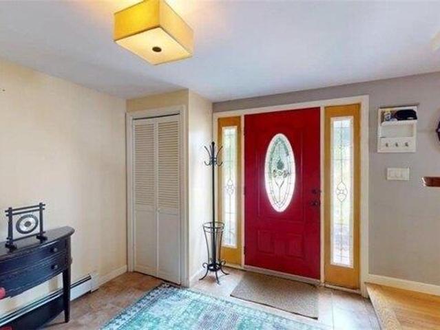 house with 3 bedroom, Swansea MA ES105095097