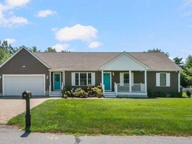 house with 3 bedroom, Swansea MA ES105093287