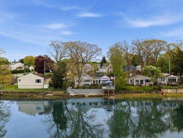 house with 3 bedroom, Swansea MA ES103440568