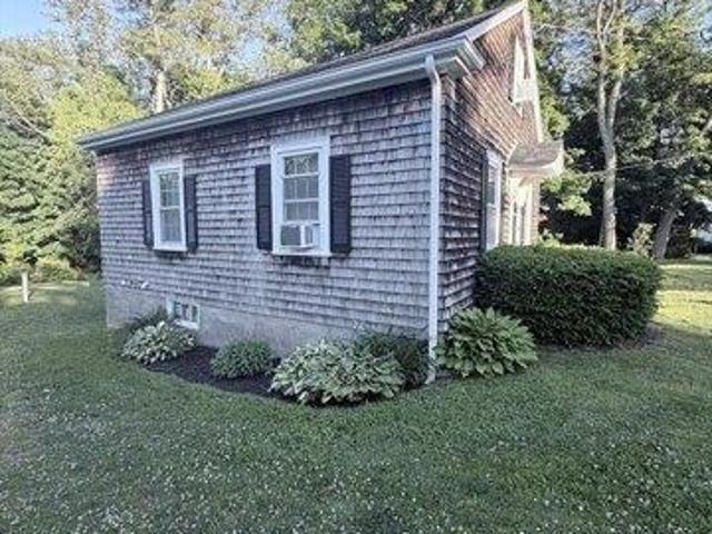 house with 3 bedroom, Swansea MA ES103442427