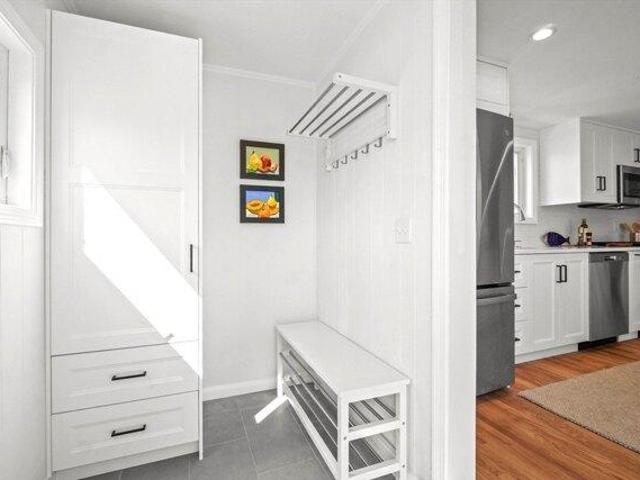 house with 3 bedroom, Swansea MA ES103442869
