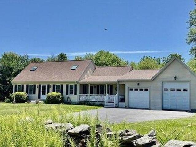 house with 3 bedroom, Swansea MA ES103887203