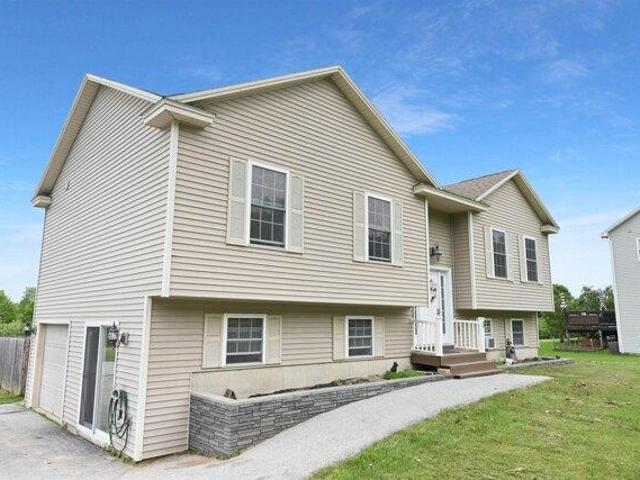 house with 3 bedroom, Swanton VT ES104149097