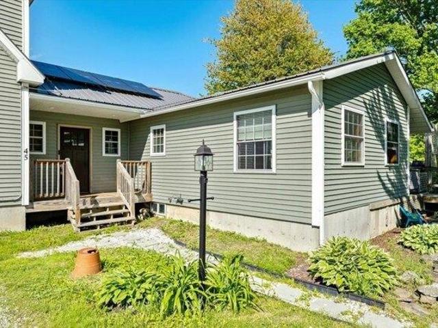 house with 3 bedroom, Swanton VT ES104852010