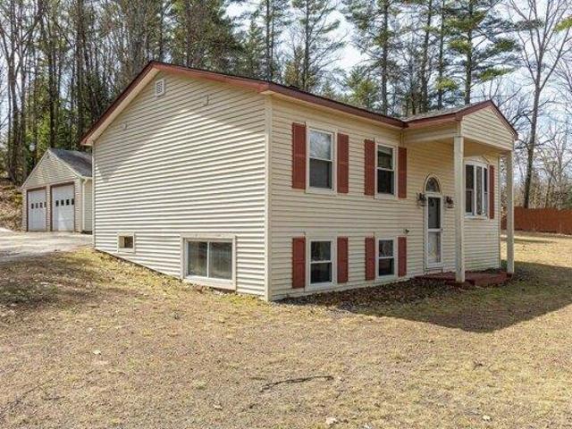 house with 3 bedroom, Swanzey NH DLS101782513