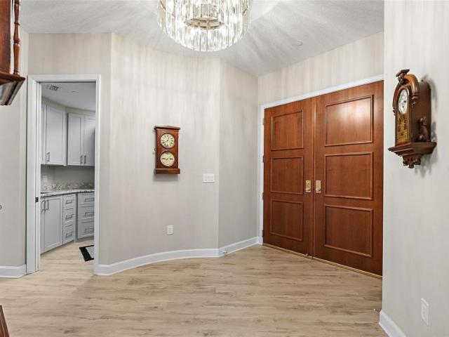 house with 3 bedroom, St Petersburg FL DLS102395442