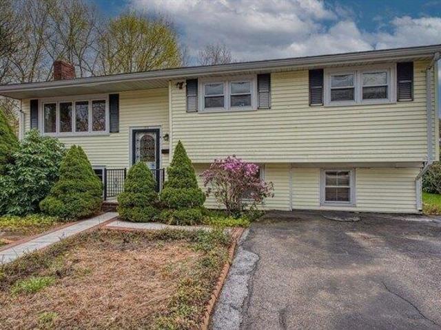 house with 3 bedroom, Stoughton MA DLS102669042