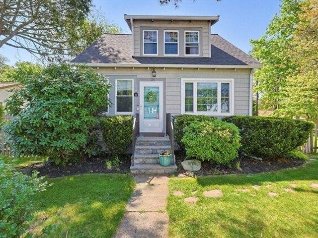 house with 3 bedroom, Stoughton MA DLS102670625