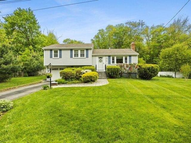 house with 3 bedroom, Stoughton MA DLS102729559