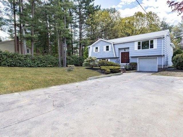 house with 3 bedroom, Stoughton MA DLS102761808
