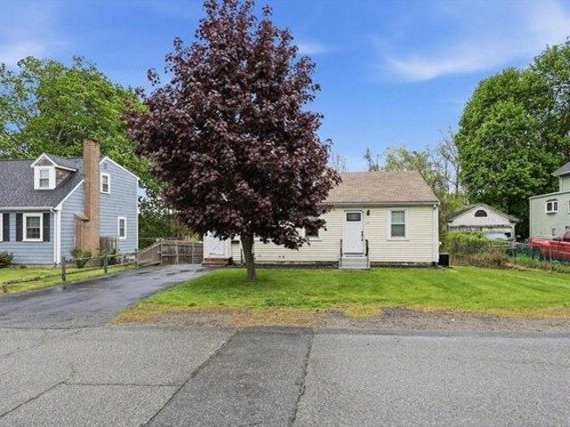 house with 3 bedroom, Stoughton MA DLS102762675