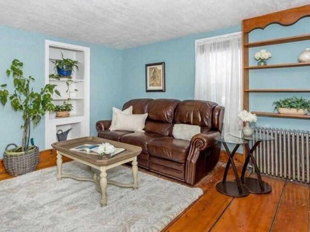 house with 3 bedroom, Stoughton MA DLS102859953