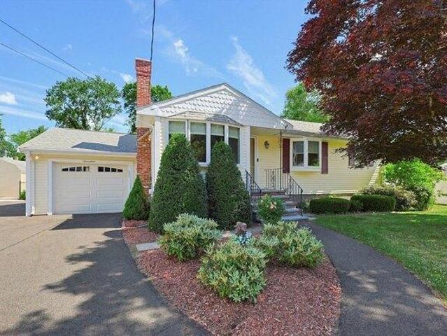 house with 3 bedroom, Stoughton MA DS103851539