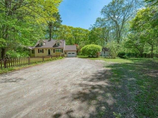 house with 3 bedroom, Stoughton MA DS103889292