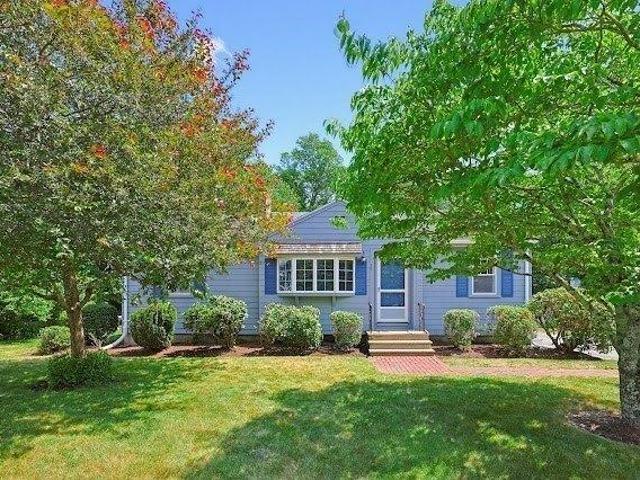 house with 3 bedroom, Stoughton MA DS104042538