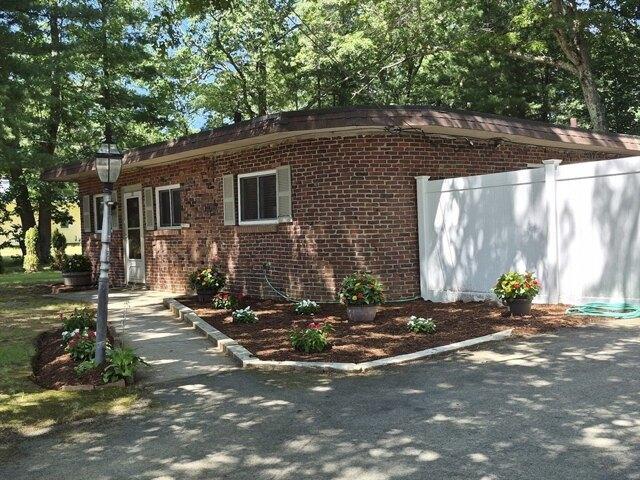 house with 3 bedroom, Stoughton MA DS104233871