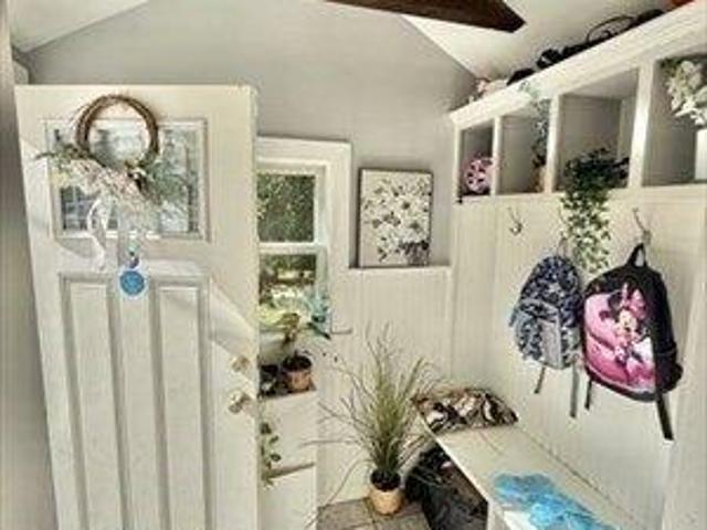 house with 3 bedroom, Stoughton MA ES104834031