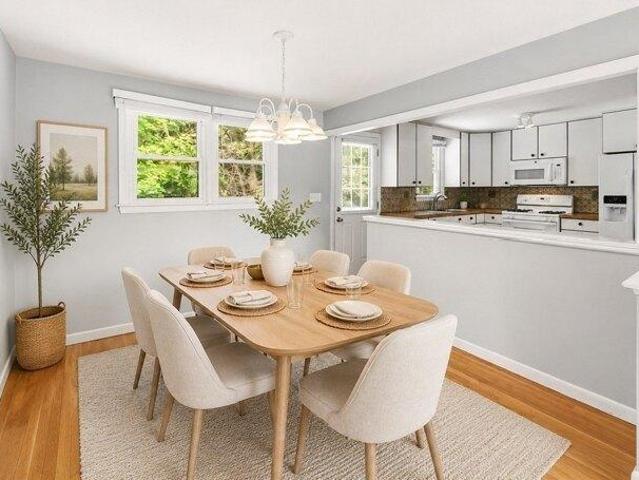 house with 3 bedroom, Stoughton MA ES104835865