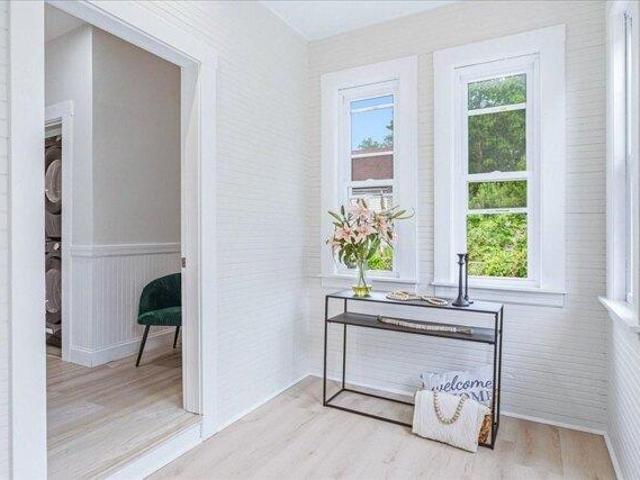 house with 3 bedroom, Stoughton MA ES104869500