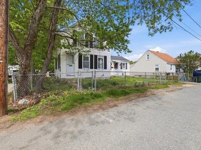 house with 3 bedroom, Stoughton MA ES104043877