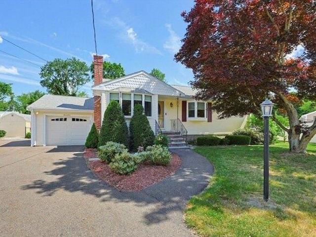 house with 3 bedroom, Stoughton MA ES105158386