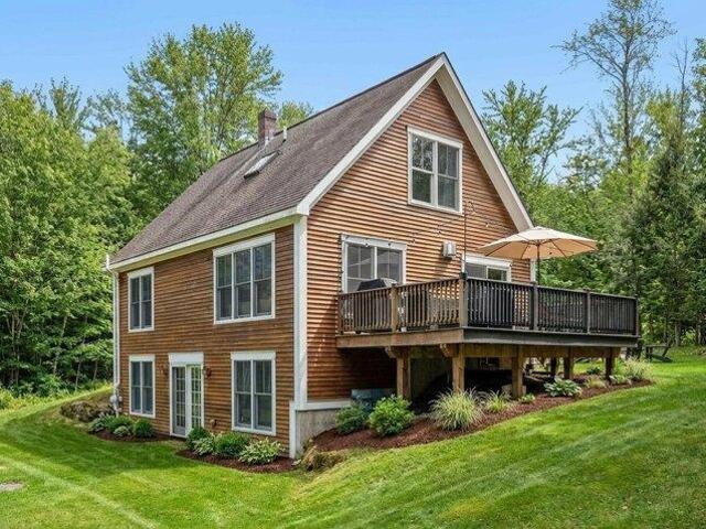 house with 3 bedroom, Stowe VT DLS102062133