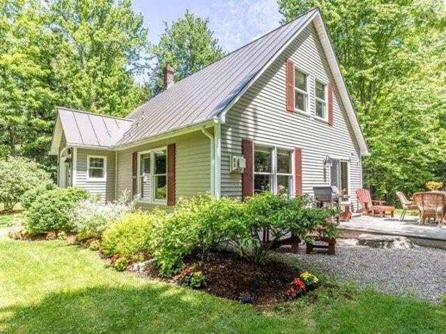 house with 3 bedroom, Stowe VT DS104077376