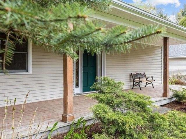 house with 3 bedroom, Stowe VT ES105144140