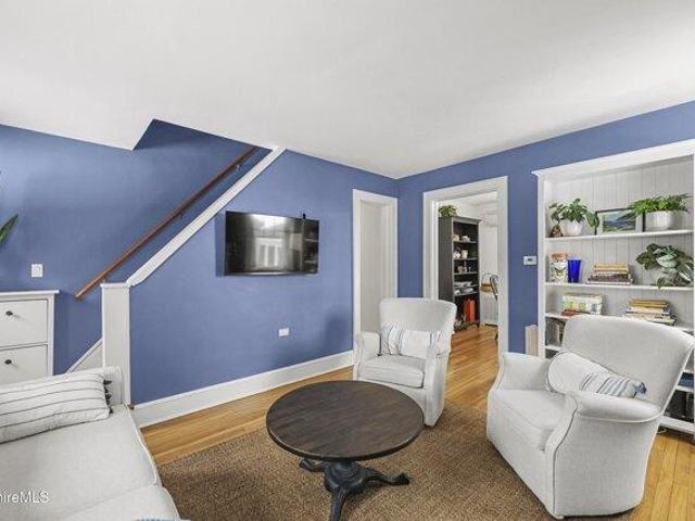 house with 3 bedroom, Stockbridge MA ES104807371