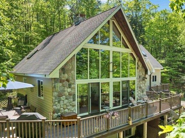 house with 3 bedroom, Stoddard NH DS104406146