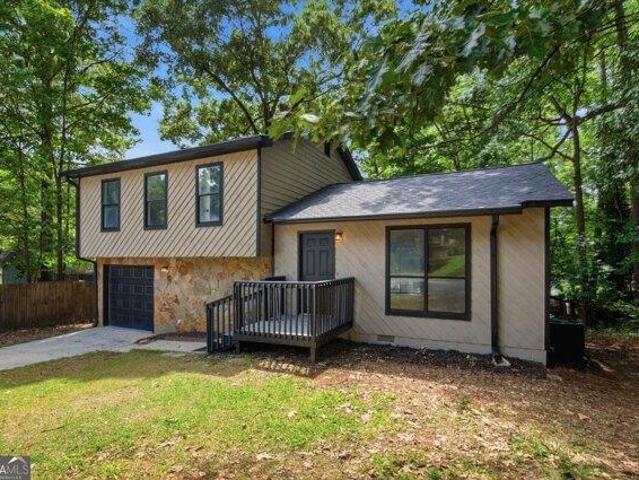 house with 3 bedroom, Stone Mountain GA ES104902535
