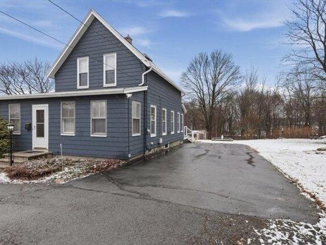 house with 3 bedroom, Stoneham MA DLS102410770