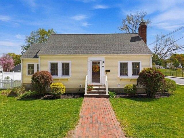 house with 3 bedroom, Stoneham MA DLS102344490