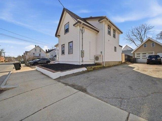 house with 3 bedroom, Stoneham MA DS103440573