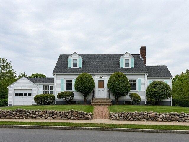 house with 3 bedroom, Stoneham MA DS103438111