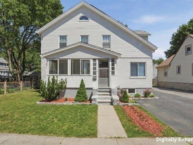 house with 3 bedroom, Stoneham MA DS103439869