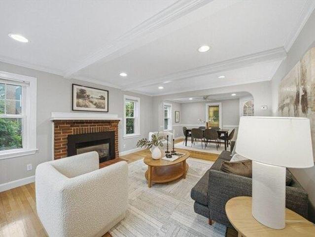 house with 3 bedroom, Stoneham MA DS103852398