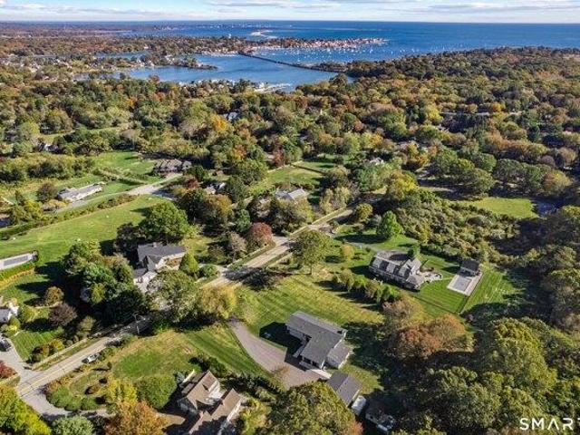 house with 3 bedroom, Stonington CT DLS102258107