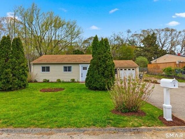 house with 3 bedroom, Stonington CT DS102316057