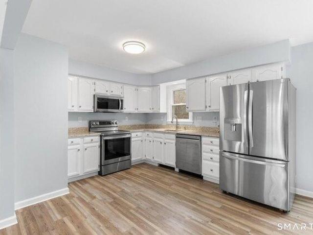house with 3 bedroom, Stonington CT ES104236379