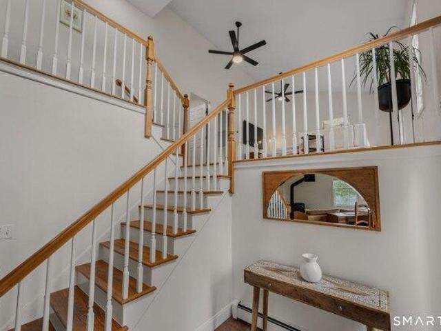 house with 3 bedroom, Stonington CT ES104481034