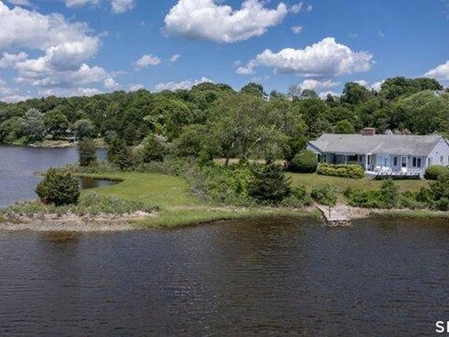 house with 3 bedroom, Stonington CT ES105113304
