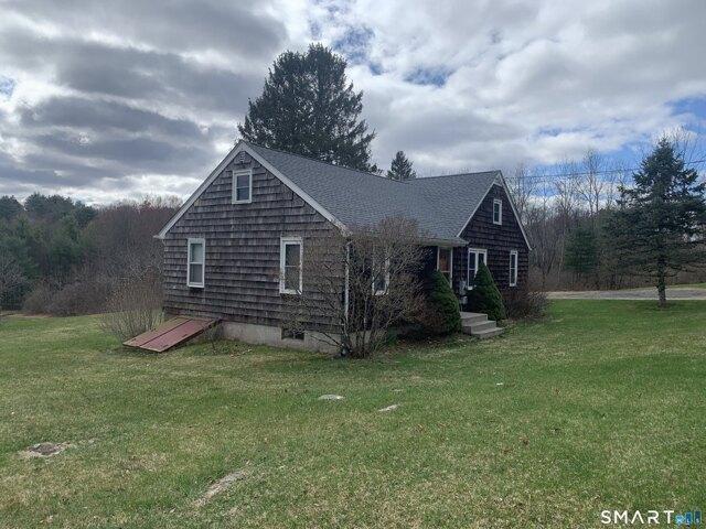 house with 3 bedroom, Stafford CT DLS102155373